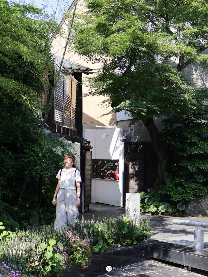 大阪京都伴手禮推薦！隱藏在巷弄內的kyo FRANCE普門庵 & 普門茶屋，好好吃的雙色抹茶費南雪